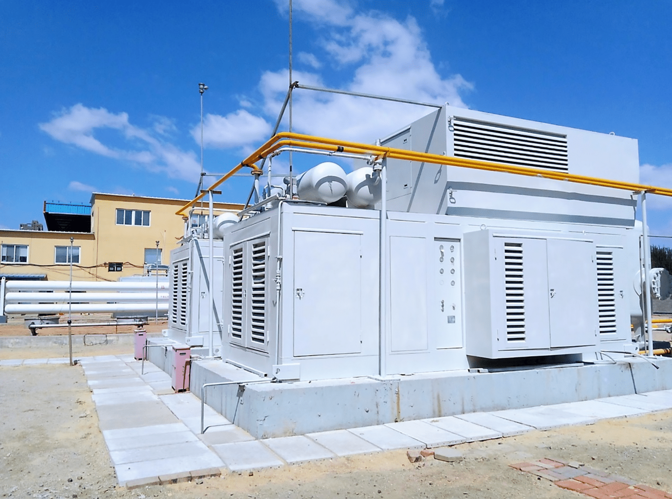 Adekom CNG Booster Compressor :BiogasWorld